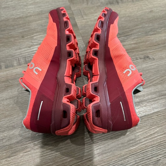On Running | Shoes | On Running Cloudventure Coral Mulberry Athletic ...